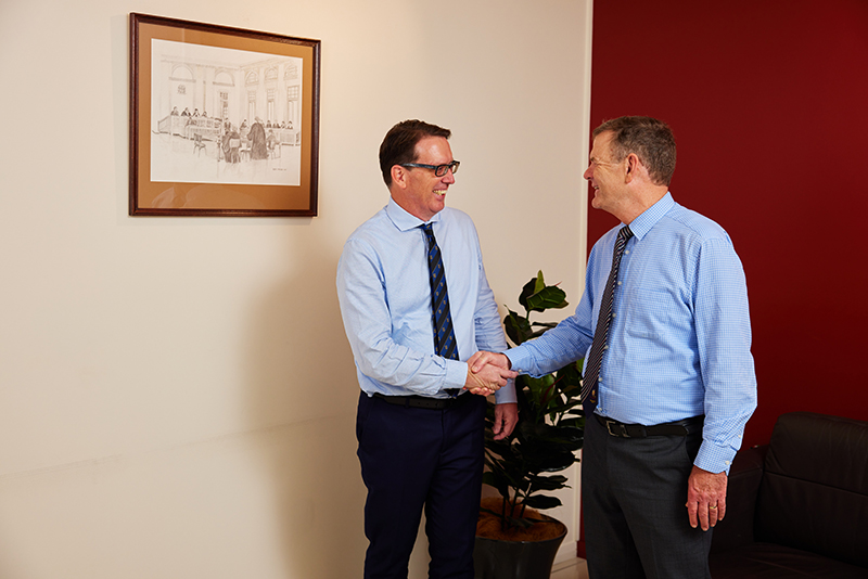 Contact Us - Murray & Lyons Solicitors - Cairns Lawyers